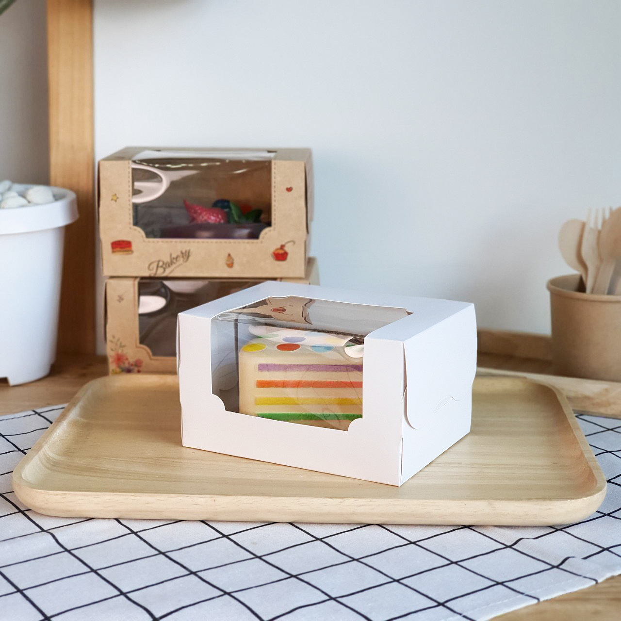 Goodboxpack paper box, white bakery, pack of 20 pieces | Makro PRO