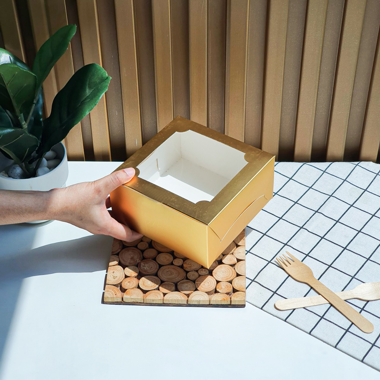 GoodBoxPack กล่องเค้กครึ่งปอนด์เล็ก มิราเคิลโกลด์ x 20 ใบ | Makro PRO