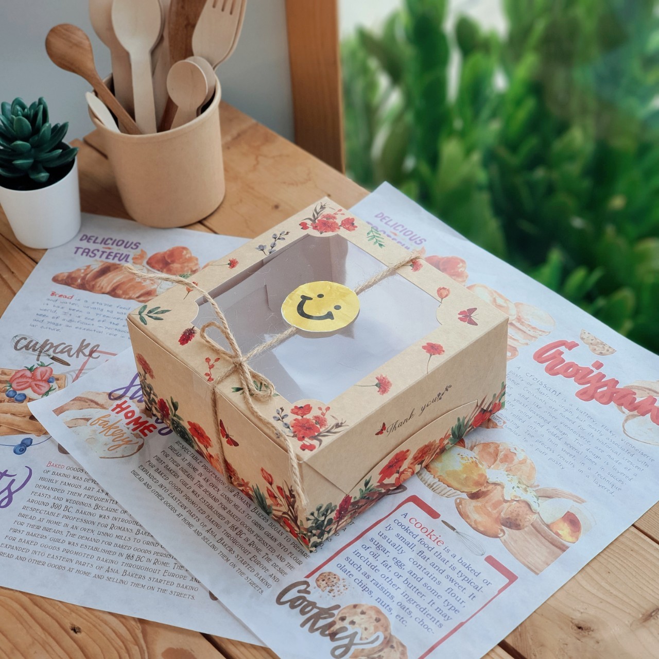 GoodBoxPack กล่องเค้กครึ่ง ปอนด์เล็ก ลายดอกไม้ส้มคราฟท์ แพ็ค 20 ใบ | Makro PRO